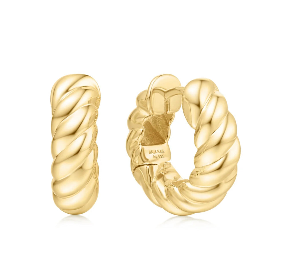 Ania Haie Gold Bold Texture Medium Huggie Hoop Earrings – Tadgh O Flynn Jewellers