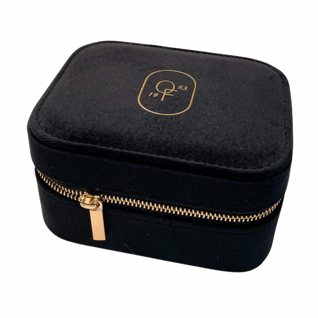 Luxury Velvet Jewellery Case – Tadgh O Flynn Jewellers
